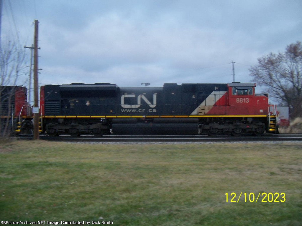 CN 8813